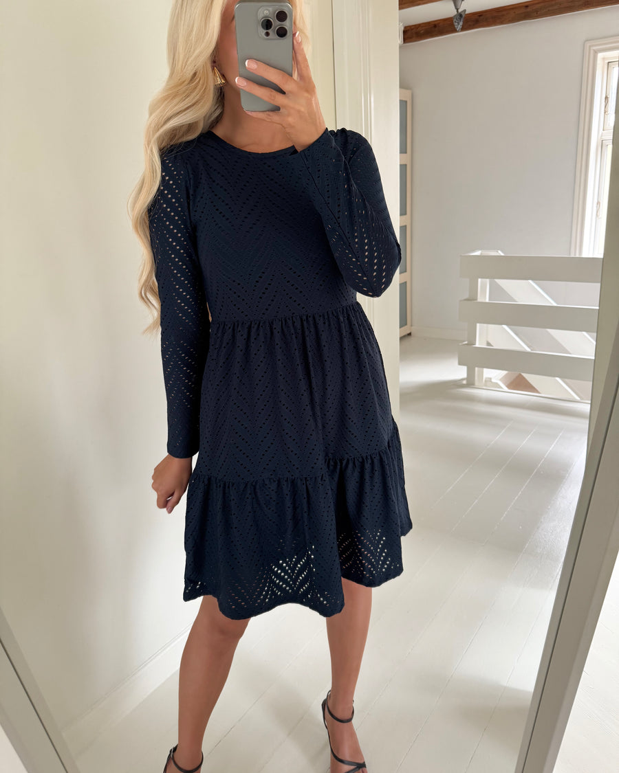 Kjoler - Smukke designs til hverdag og fest - Dressforsuccess ...